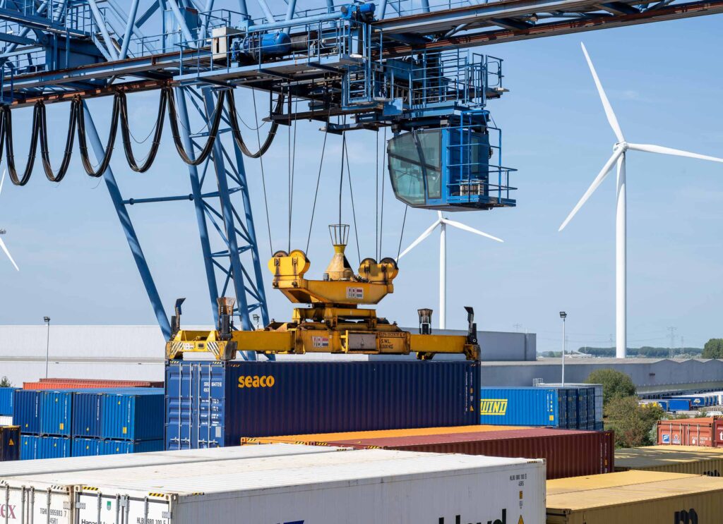 Barge & Terminal – Rietveld Logistics Group